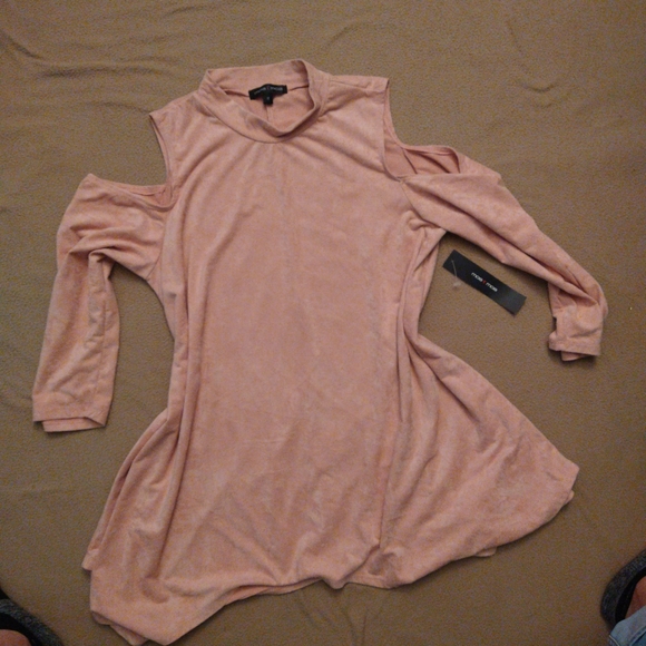 Moa Moa | Tops | Moa Moa Top | Poshmark